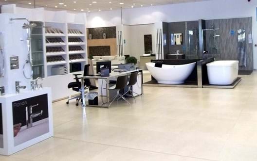 Showroom Cleaning